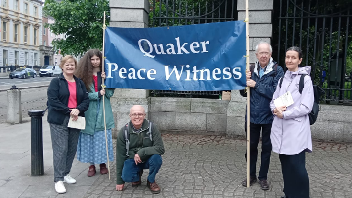 Public Silent Quaker Peace Witness (Saturday Nov 8)